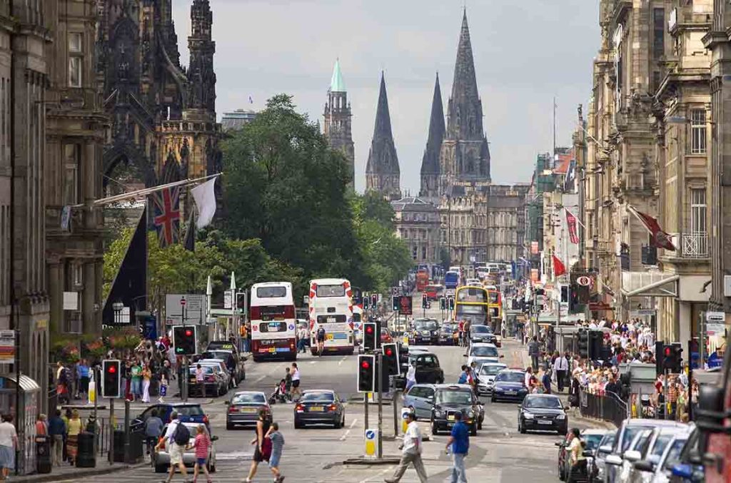 Edinburgh’s Best Shopping Streets: From Luxury Brands to Vintage ...